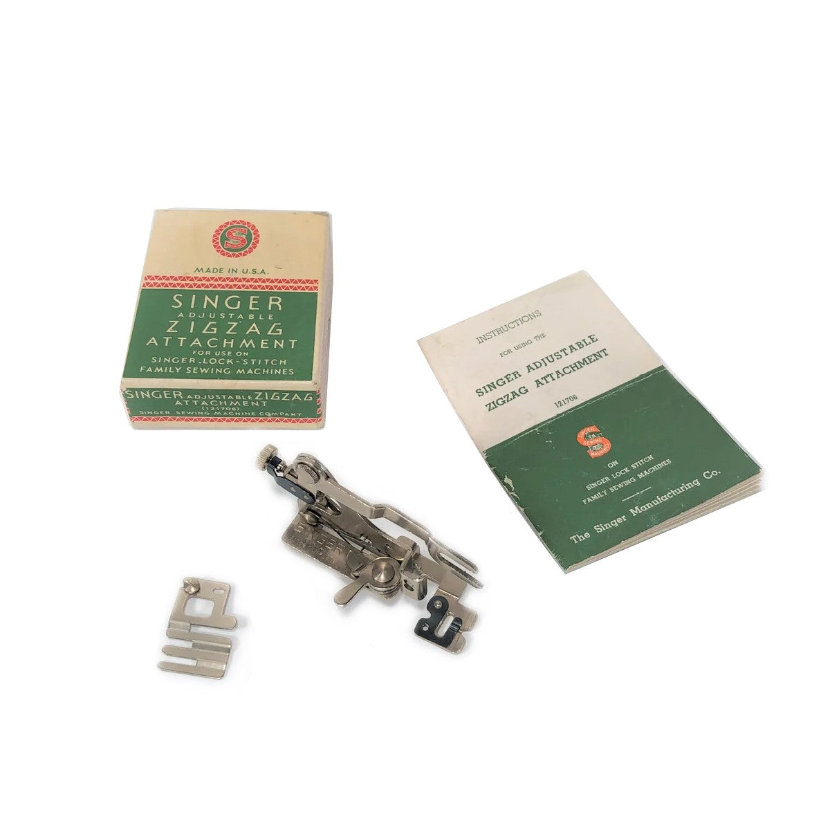 Singer Low Shank Sewing Machine Adjustable Zigzag Attachment w Box ...