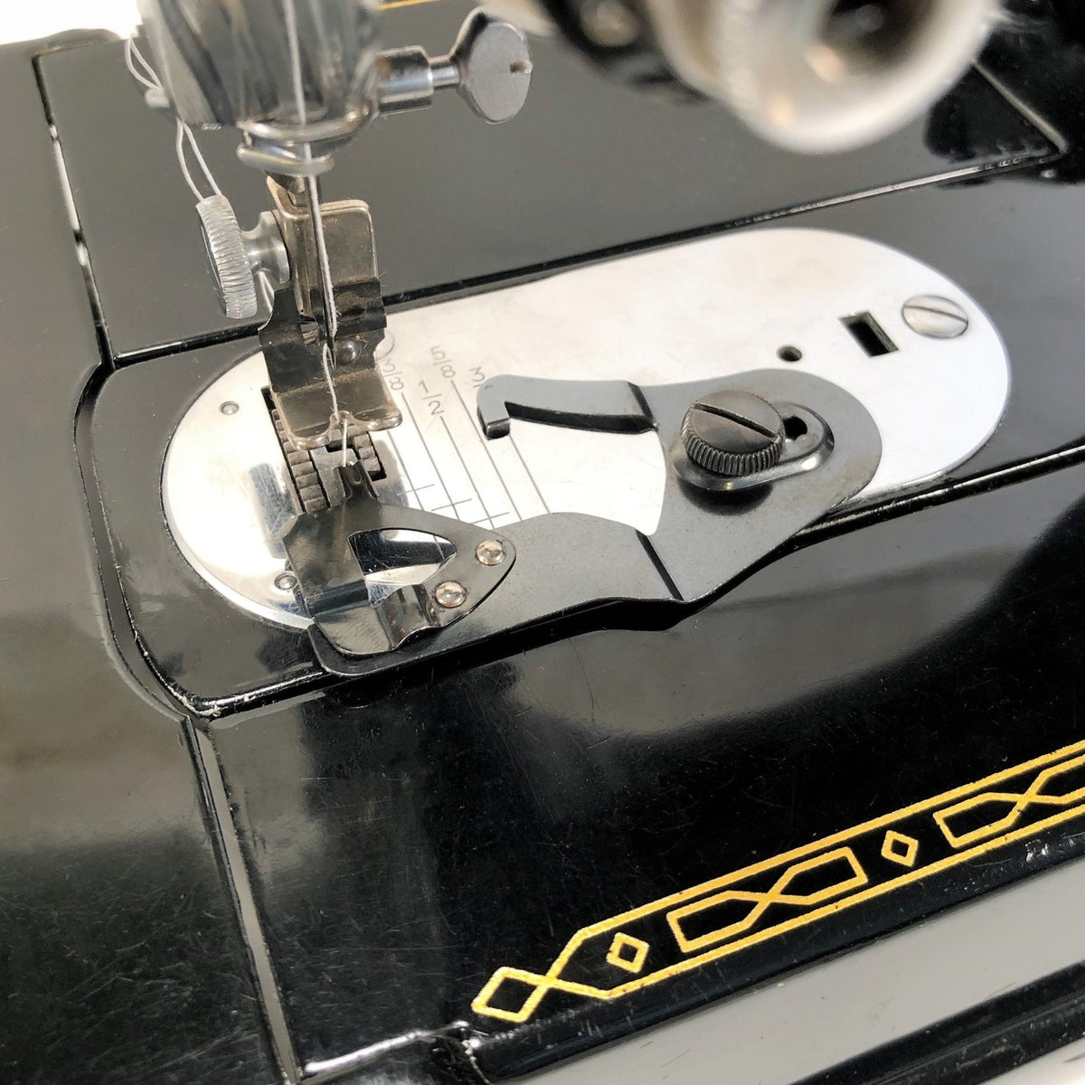Singer Sewing Machine Blackside Underbraider Attachment Simanco 160927 ...