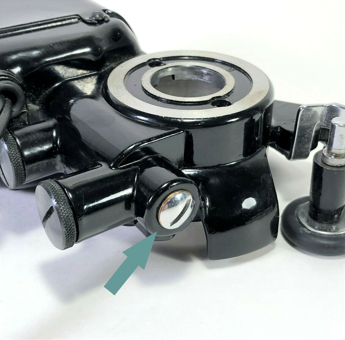 Singer 15-91 201-2 Sewing Machine Potted Motor Armature Shaft Cap Screw ...