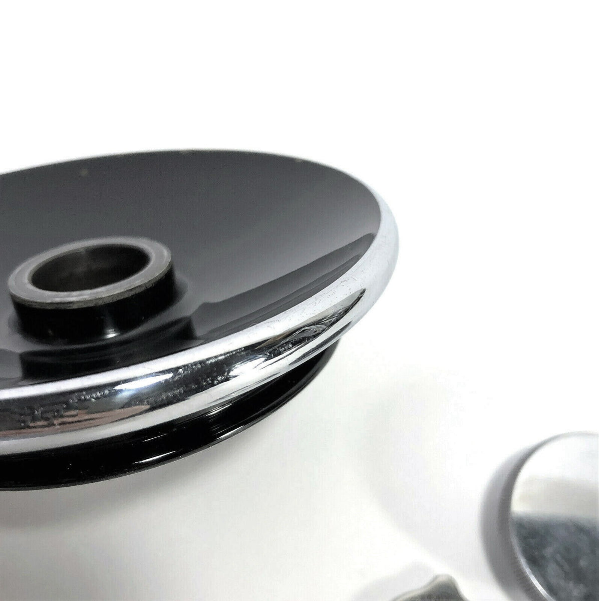 Singer Featherweight 221 Sewing Machine Chrome Rim Balance Hand Wheel ...